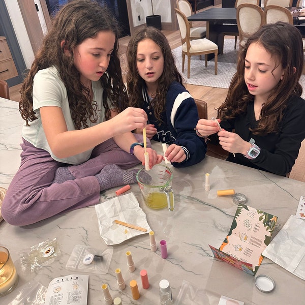 Lip Balm Making Kit Make 10 All Natural Moisturizing Lip Balms With ...