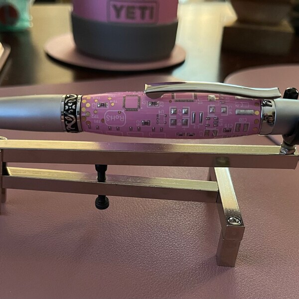 Ring Neck Pheasant and Silver Pheasant Feather Resin Embedded Ballpoint ...