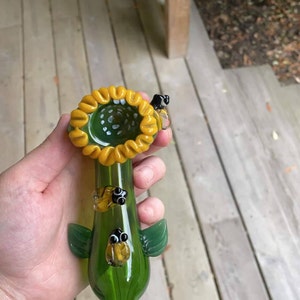 Sunflower Glass Pipe Girly Bee Pipes Beautiful Girly Pipe - Etsy