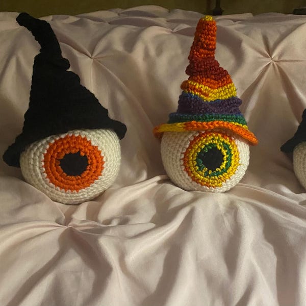 Crochet Pattern: Focus Pocus, the Eyeball Wizard, PDF (halloween Decor ...