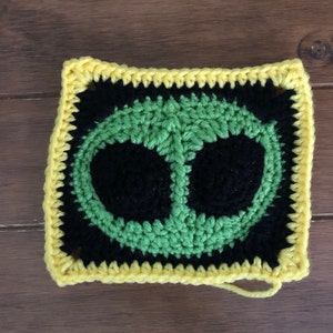 Alien Head Granny Square - Etsy