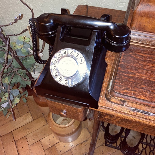 Art Deco Vintage Pyramid Telephone Pyramid Retro Dial Phone With Bell ...