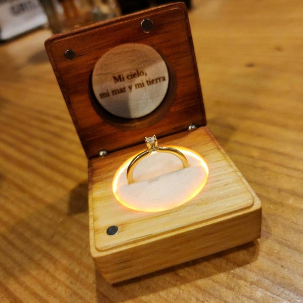 Personalized LED Illuminated Ring Box With Custom Engraving - Etsy