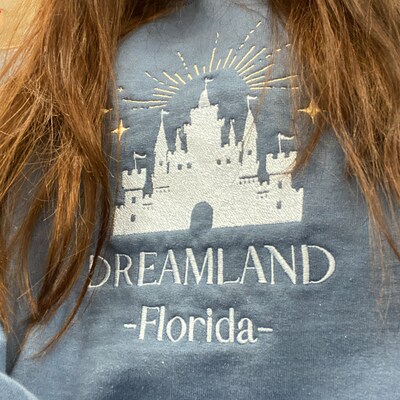 Final Offer Merch / Dreamland Billionaires Merch/ LICENSED Lauren Asher ...