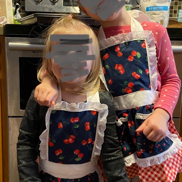 Kids Apron, Girl's Little Red Riding Hood Apron, Halloween Apron. - Etsy