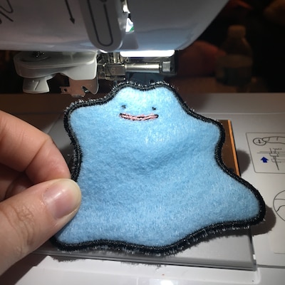 EMBROIDERY TUTORIAL: How to Make Machine Embroidered Patches - Etsy