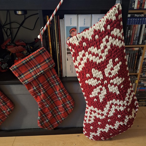 Blanket Pattern Download // PATTERN: Herringbone Throw Blanket // Loop ...