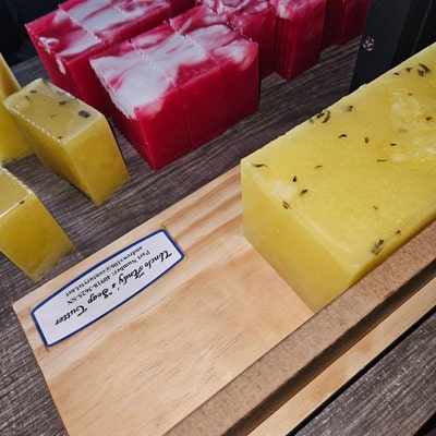 Uncle Andy's Soap Cutter Wavy Blade crinkle Cut Soap Loaf Cutter for ...