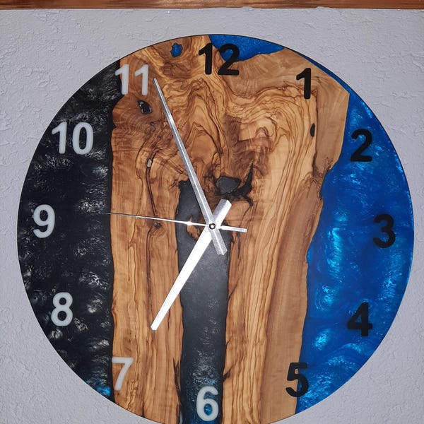 Live Edge Rustic Olive Wood Wall Clock, Farmhouse Wall Decor, Blue and ...