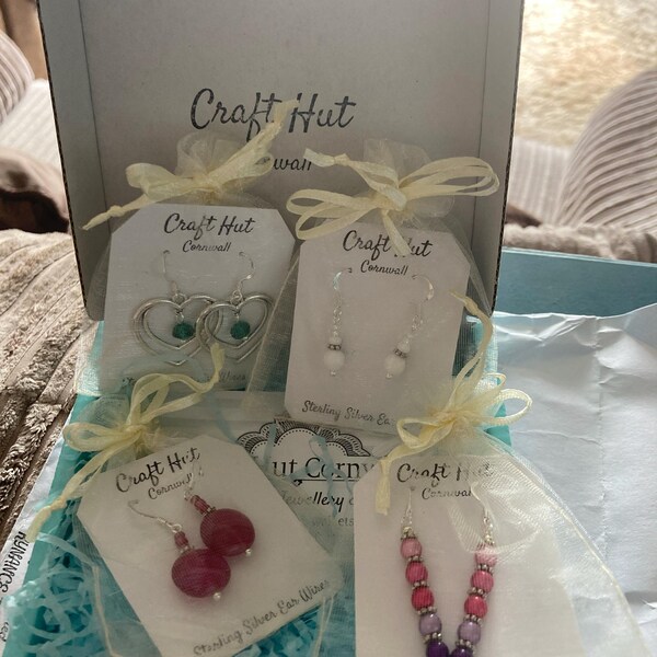 White Seed Bead Necklace Handmade White Silver / Gold Bead Jewellery ...