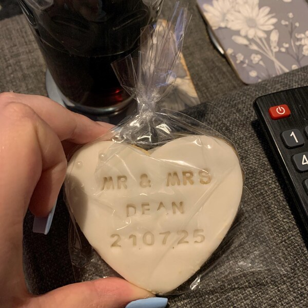 Personalised Wedding Favours With Date/ Cookies/ Wedding Gifts/wedding ...