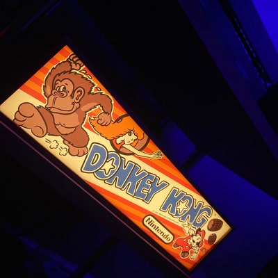Custom Marquee Light Box Wood, Arkanoid Light Box, Arkanoid Wall Décor ...