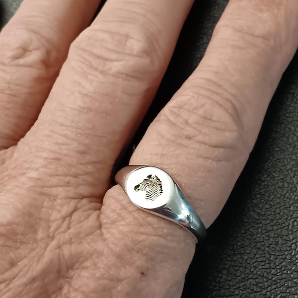 Music Notes Gold Signet Ring Bold Statement Musicians Ring Engraved ...