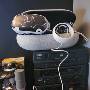 Custom Oculus Quest 2 Headset and Controller Skins - Etsy