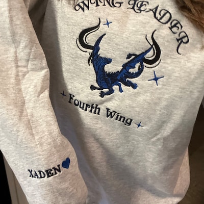 Wingleader Xaden Riorsen Sweatshirt/ Licensed Fourth Wing Merch ...