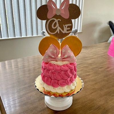 Edible Fondant Bow and Gold Ears Cake Topper - Etsy