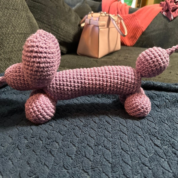 Balloon Wiener Dog Crochet Pattern, Balloon Dog Amigurumi, Crochet ...