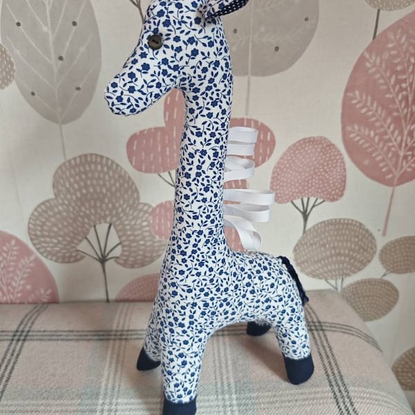 Giraffe Sewing PATTERN - 41cm Tall - Etsy