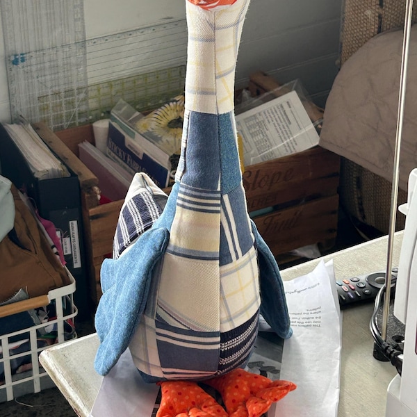 Silly Goose PDF Pattern by Woollypetals to Make a 20" and 16" Stuffed ...