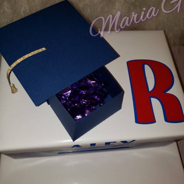 SVG File: 3D Graduation Cap Gift Box / Favor Box / Treat Box With Paper ...
