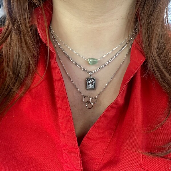 Manon Blackbeak the Thirteen Coven TOG OFFICIALLY LICENSED Static Decal ...