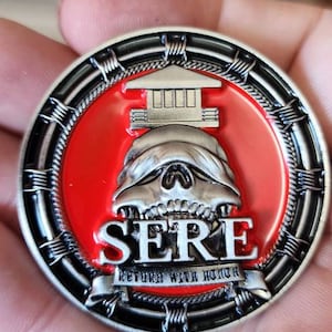 United States Navy Seabees angry Bee We Build We Fight 2 Challenge Coin ...