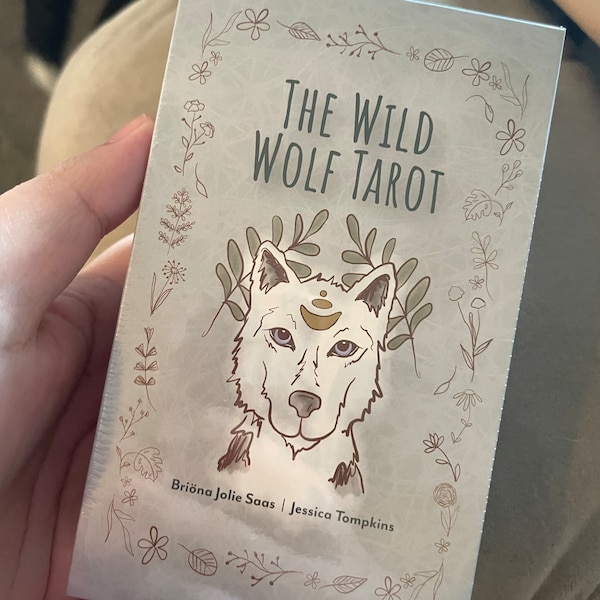 The Wild Wolf Tarot™ Second Edition - Etsy