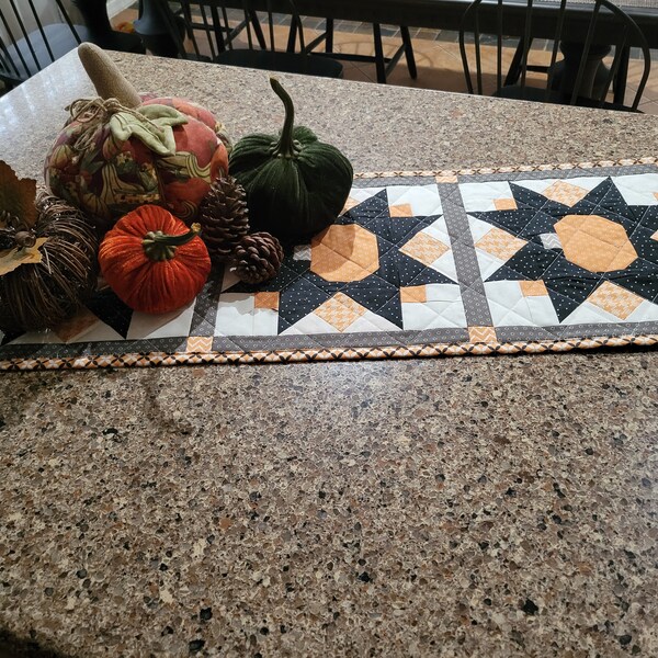 DIGITAL Pattern: Pumpkin Run (runner) - Etsy