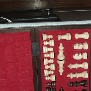 Personalized Wooden Chess Pieces & Storage Box Staunton | Etsy