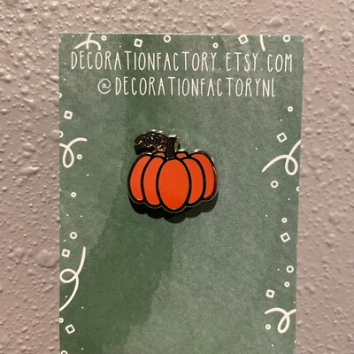 Acorn Enamel Pins // Hard Enamel Lapel Pin Gold Plated Fall Badge ...