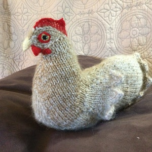 KNITTING PATTERN Hen - Etsy