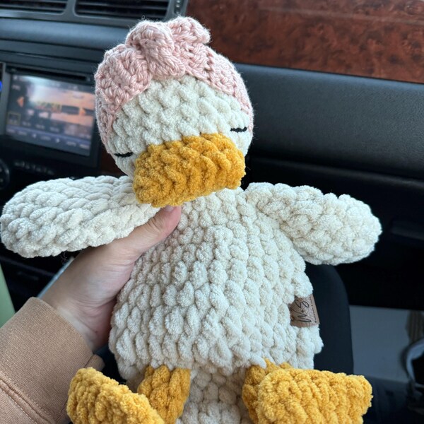 Duck Plushie | Stuffed Animal | Cozy Plushie | Della Duck | Crochet ...