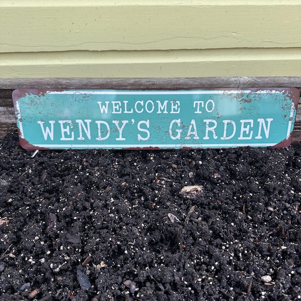 Let It Grow Metal Garden Sign - Custom Garden Gate Sign - Gardener ...