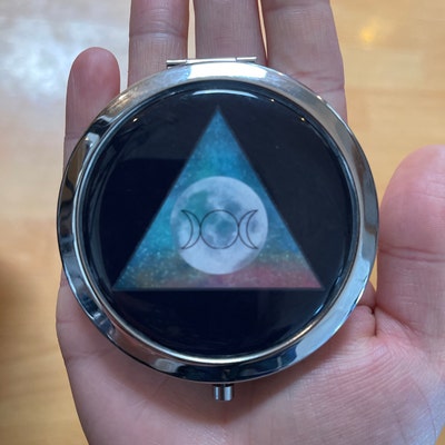 Visionary Lion Pyramid Art Print 8 X 10 Third Eye Spiritual Psychedelic ...