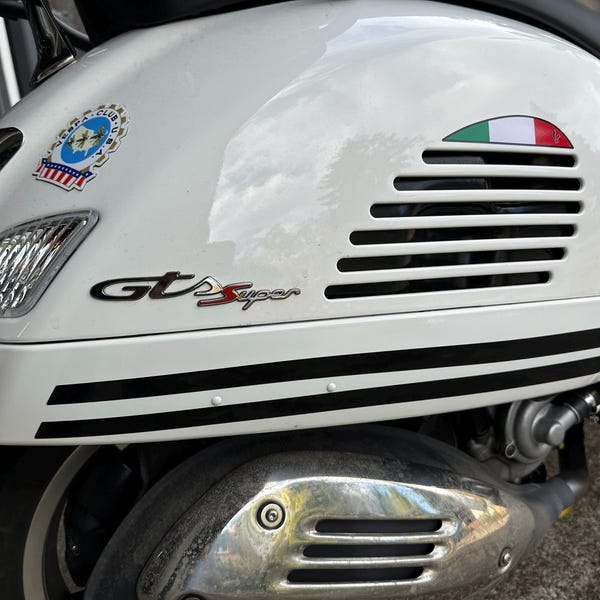 Vespa Side Stripes Stickers Racing Legend G for GTS 125 150 200 250 300 ...