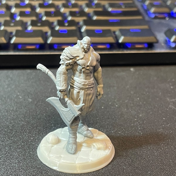 Goliath Viking Barbarian Axe Premium Dnd Miniature Mini Figurine Figure ...