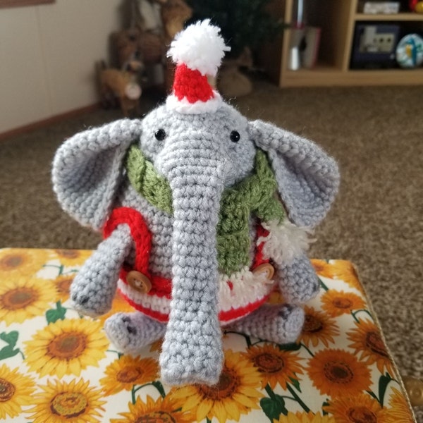 Christmas Elephant Amigurumi Crochet Pattern (PDF Pattern) - Etsy