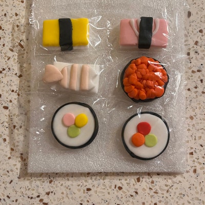 FAST FOOD / Burgers, Fries, and a Soda Fondant Cupcake, and Cookie ...