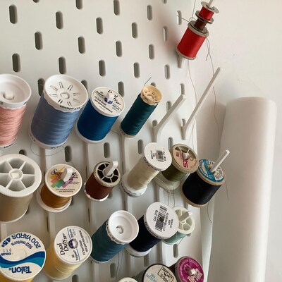 Skadis or Uppspel Pegboard Thread Spool Holder 500m/1000m Sewing ...
