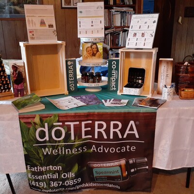 Doterra Table Runner Diamond Pattern 48 Wide - Etsy