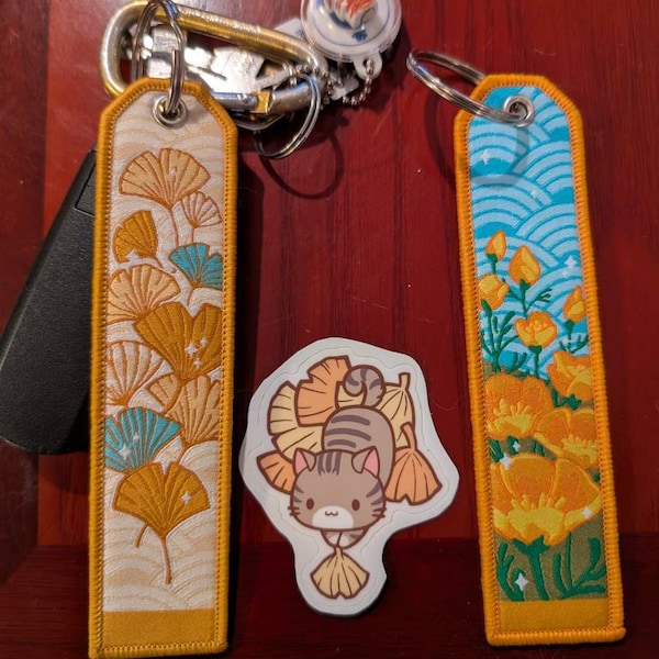 Woven Floral Jet Tag Keychain - Etsy