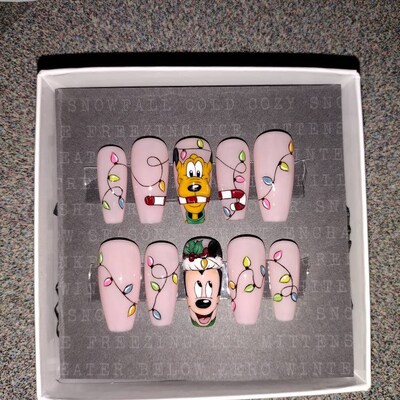 Pluto Christmas Light Nails/ Dsney Christmas Press on Nails - Etsy