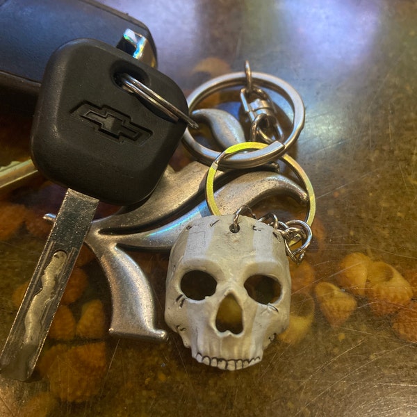 MW2 Ghost Skull Mask Keychain, Warzone Ghost Mask Keychain, Call of ...