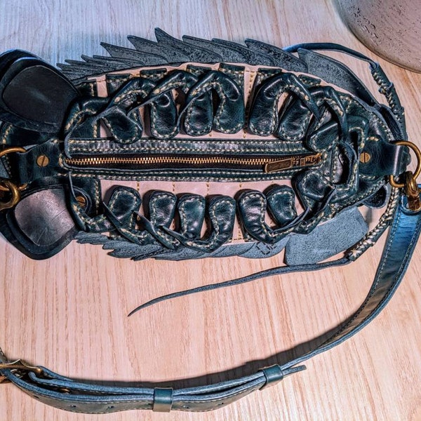 Leather Isopod Sling Bag PDF Pattern: Giant Bathynomus Design (SVG, DXF ...