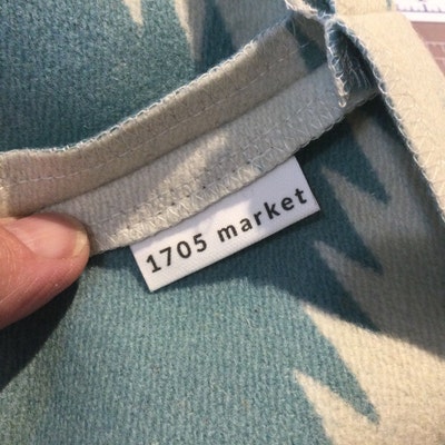 Custom Half Fold Hem Loop Style Labels Using Your Custom Design Logo or ...