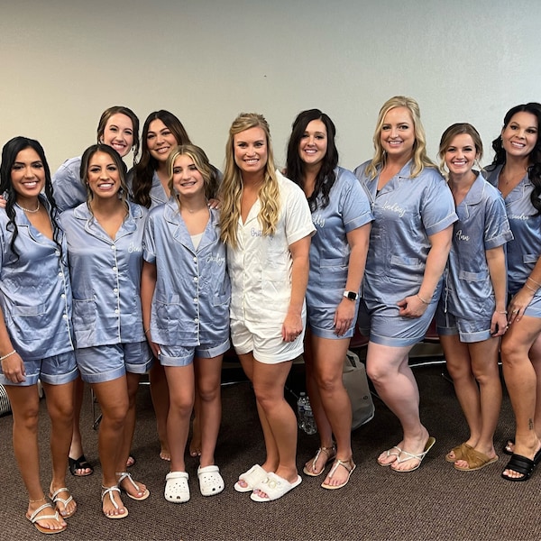 Customized Pajama Set, Bridesmaid Pjs, Bridesmaid Gift, Bridal Shower ...
