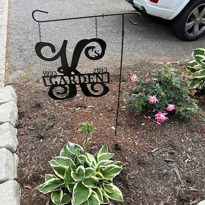 Last Name Garden Flag Custom Garden Sign Personalized Name or Address ...