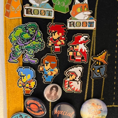 Retro 80s Final Fantasy 1 NES Inspired 8-bit Enamel Pin Red - Etsy