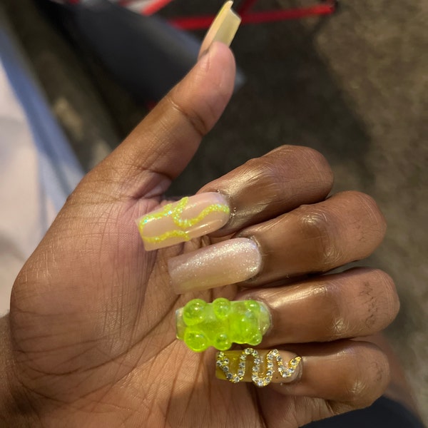 Kaws Press on Nails Milky White Nails XL XXL XXXL Trendy Nails Black ...