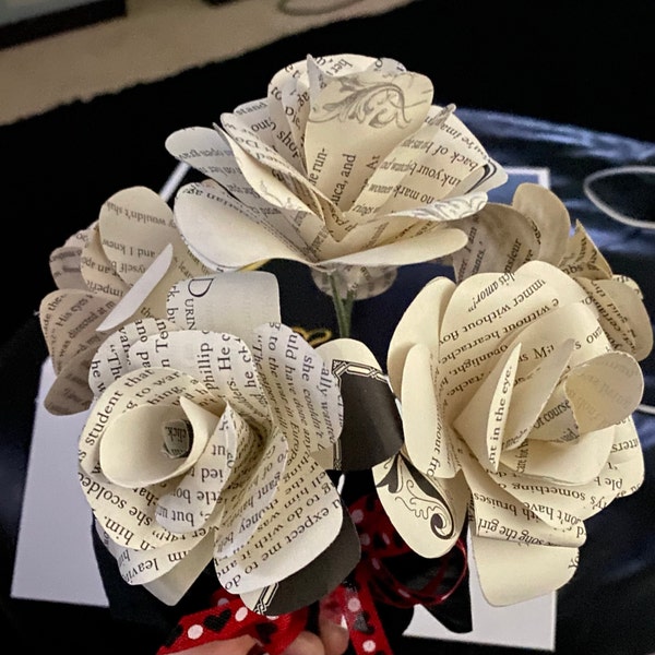 Book Roses, Book Page Flowers, Literary Gift, Bibliophile, Bookworm ...